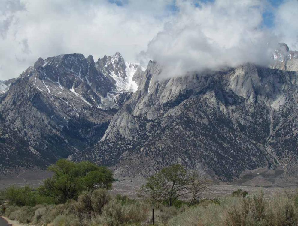 Spectacular Eastern Sierra in Eastern California